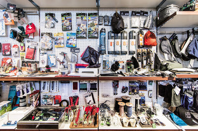 TOKYO OUTDOOR SHOP GUIDE - Sanpo Studios